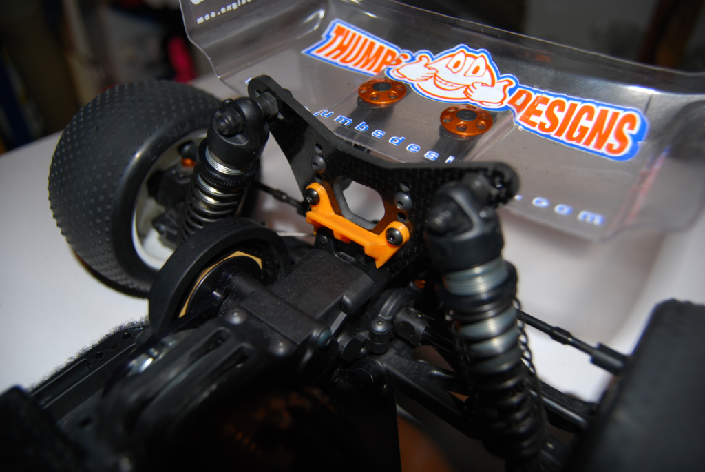 XB2 CE rear body mount (black)